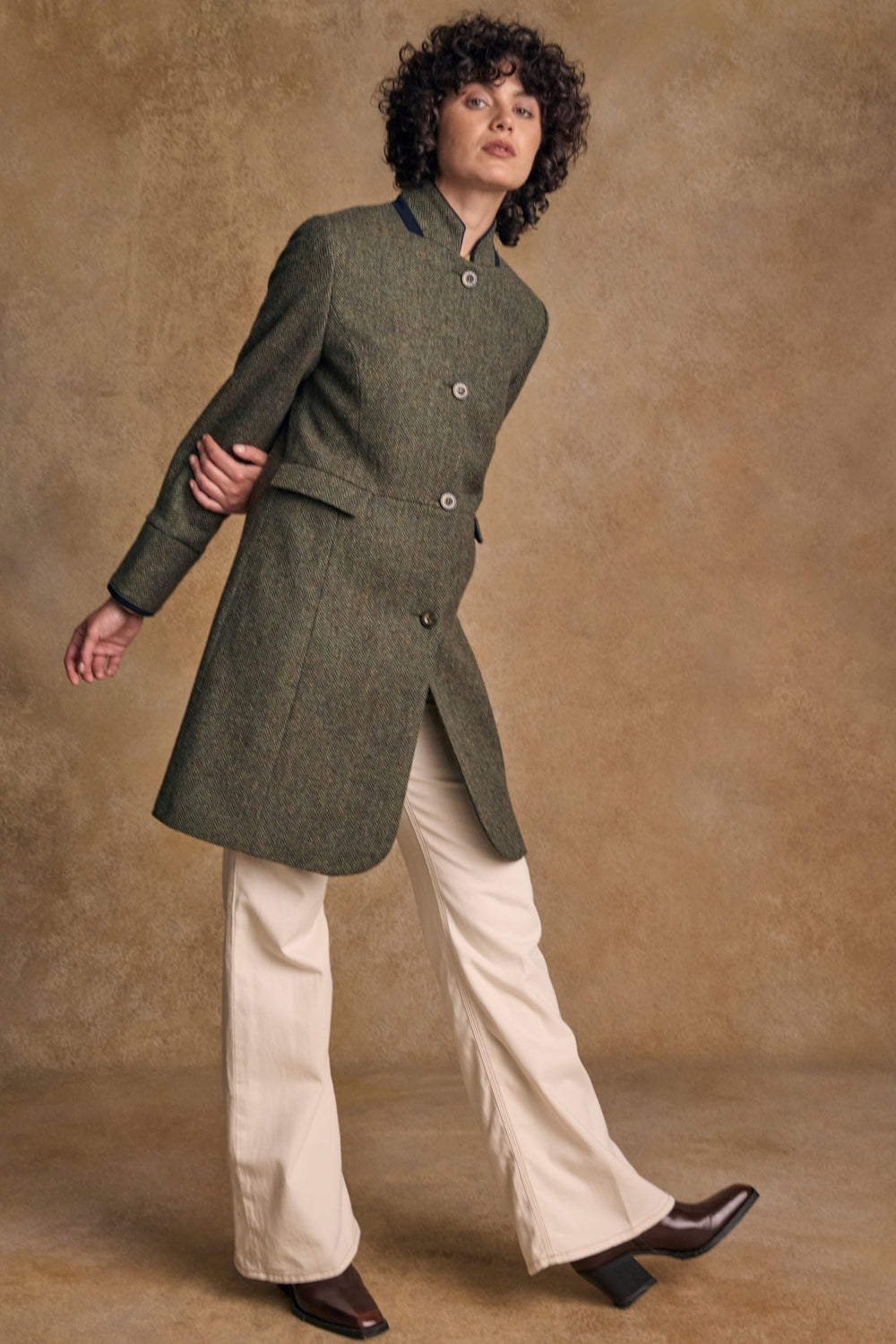 Donegal Tweed – Irish Heritage, Craftsmanship & Fabric Benefits